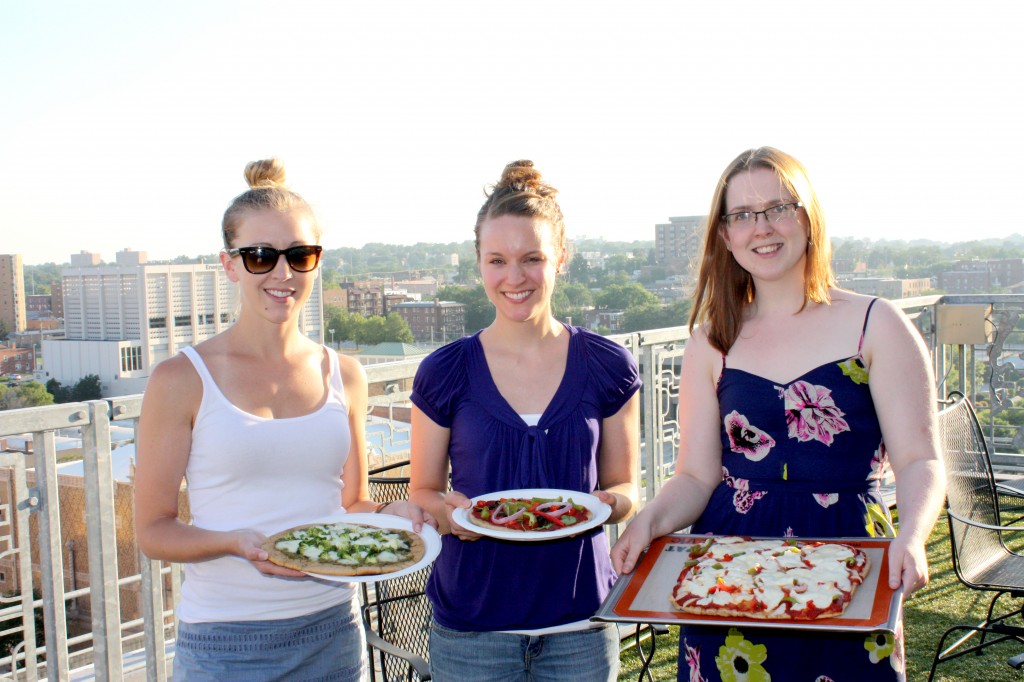 Three Cooks One Kitchen Grilled Pizza Her Heartland Soul